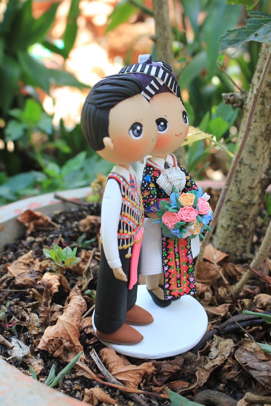 Deposit Wedding cake topper traditional Hmong wedding bride | Etsy