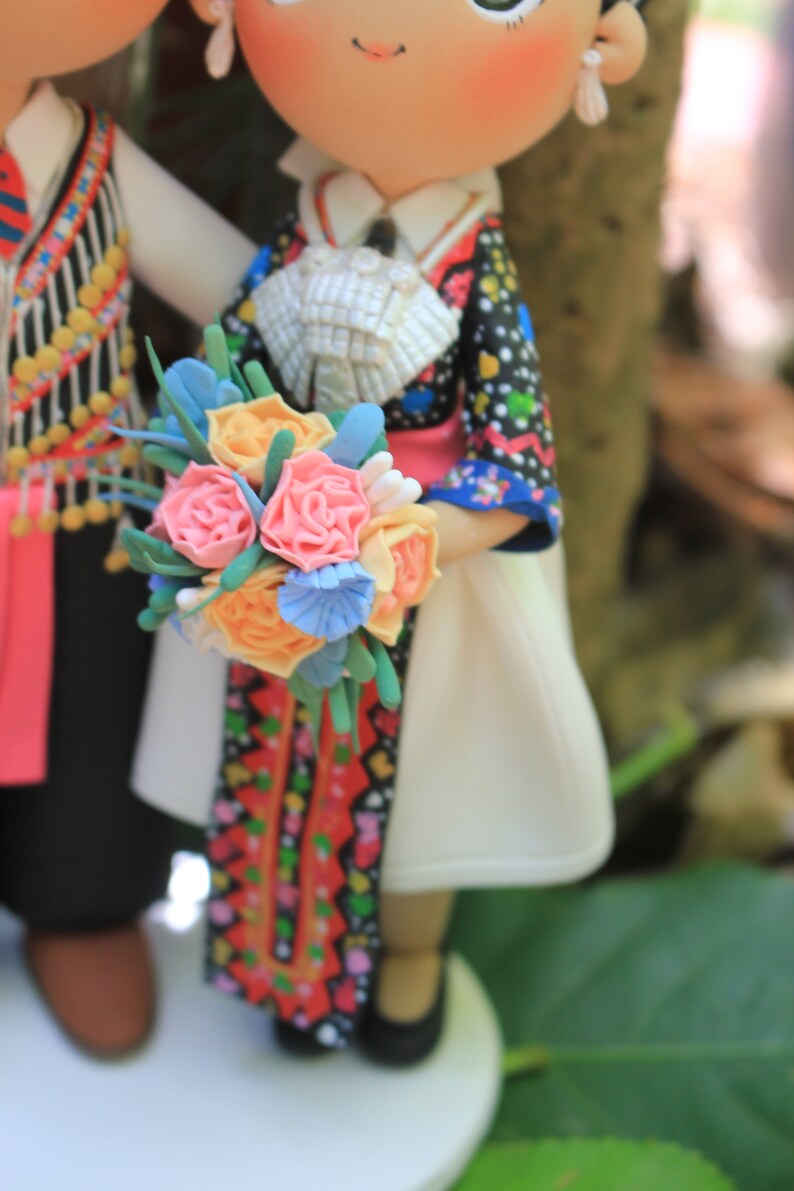 Deposit Wedding cake topper traditional Hmong wedding bride | Etsy
