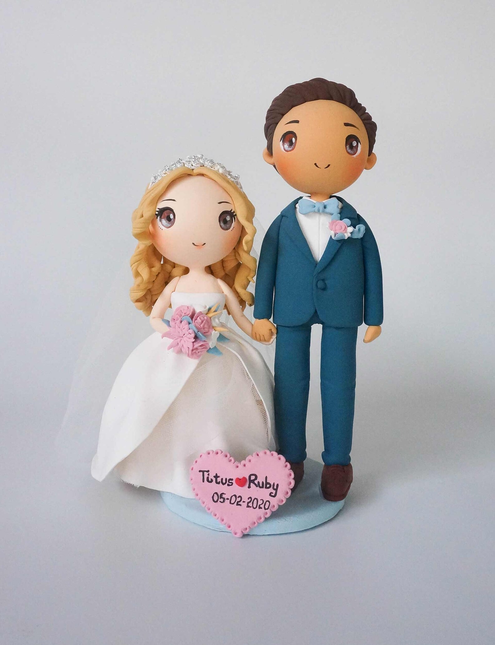 Personalized Bride & Groom Cake Topper Princess Wedding Cake | Etsy