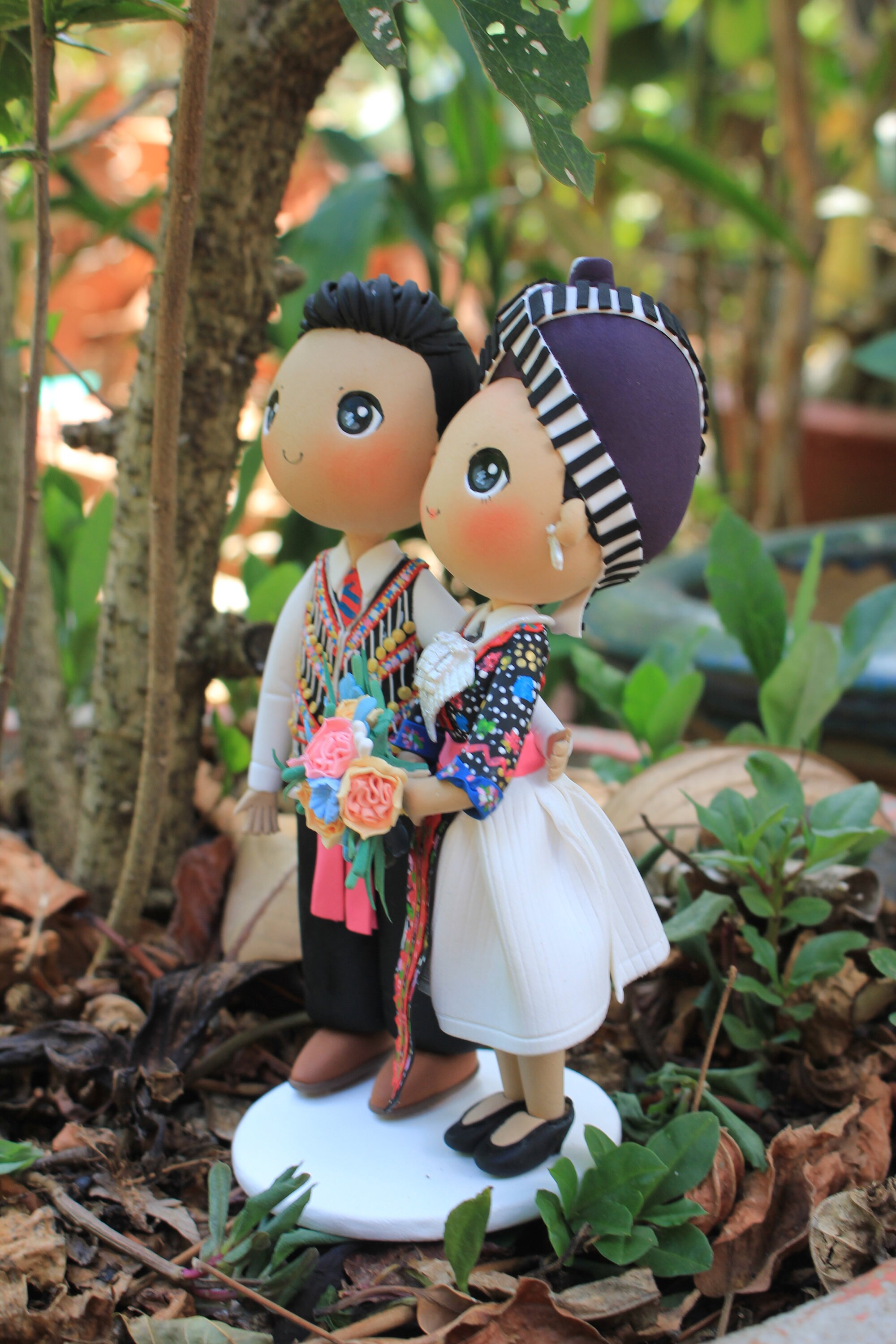 Deposit Wedding cake topper traditional Hmong wedding bride | Etsy