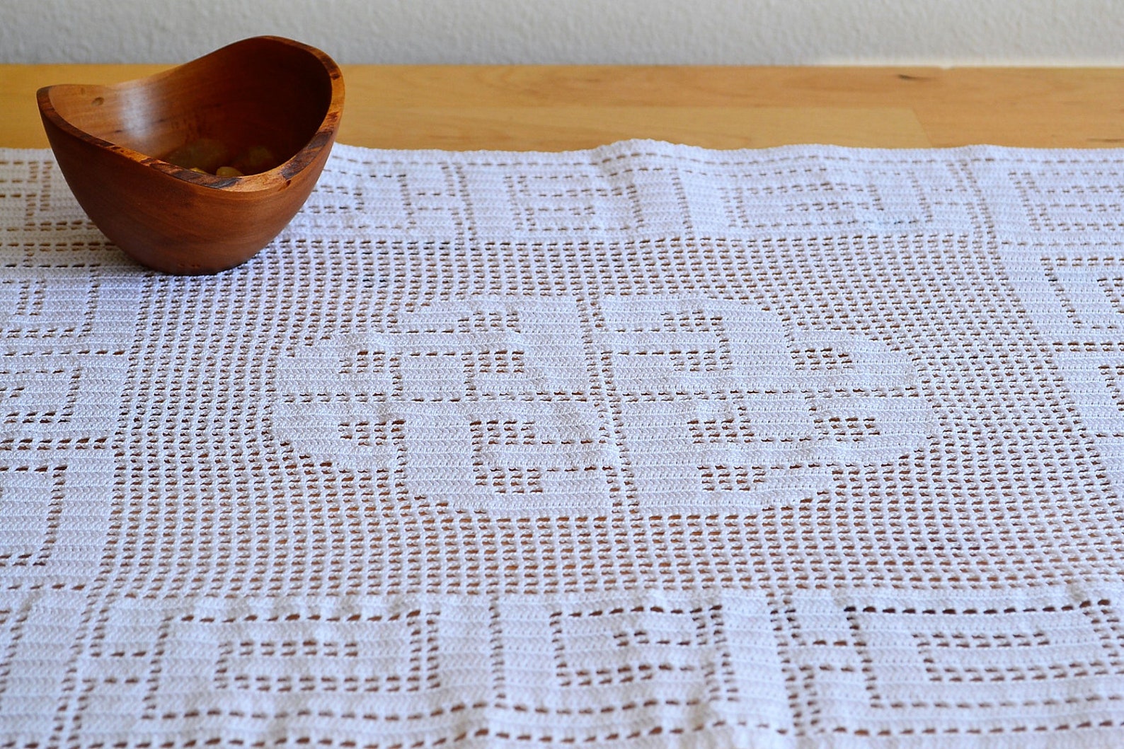 Celtic Block Center Piece Filet Crochet Pattern - Etsy