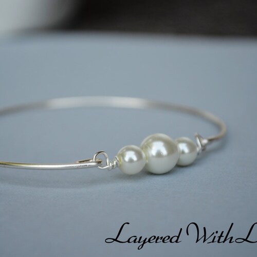 Double Pearl 2mm Hammer Bangle Bracelet White or Light Grey - Etsy