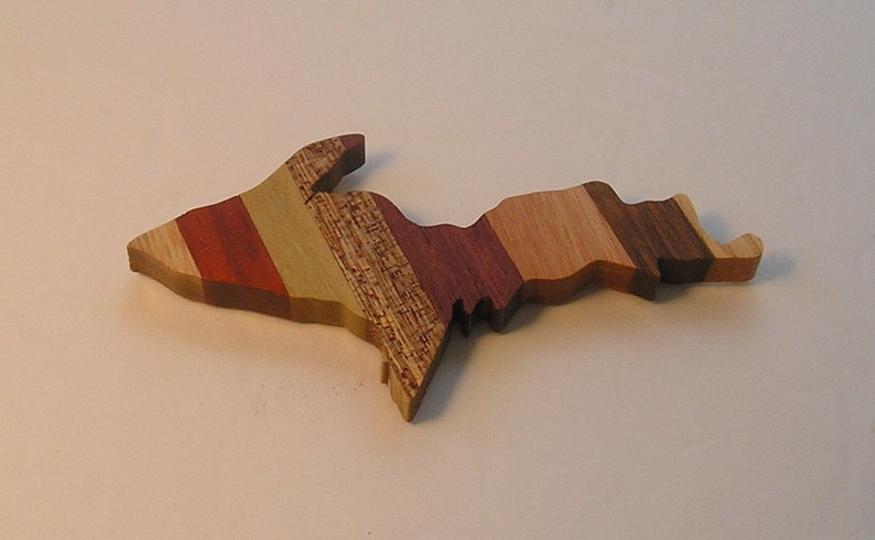 Michigan Upper Peninsula Shaped Laminated Hardwood Ornament or Magnet ...