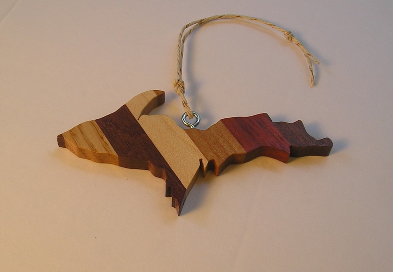 Michigan Upper Peninsula Shaped Laminated Hardwood Ornament or Magnet ...
