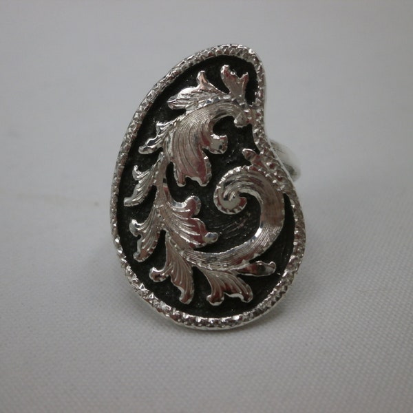Paisley Ring - Etsy