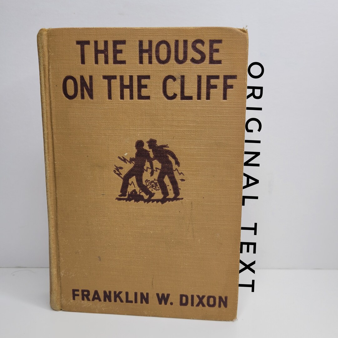 The House on the Cliff by Franklin W Dixon, Hardy Boys Book 2, Original ...