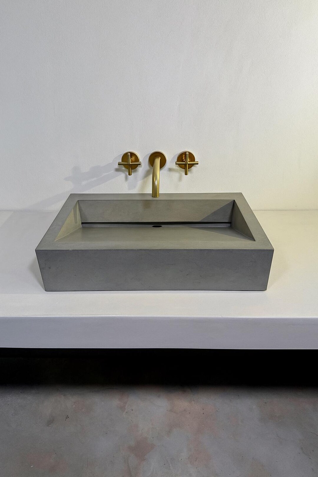 Concrete Wedge Sink | Modern Bathroom Ramp Vanity - Etsy