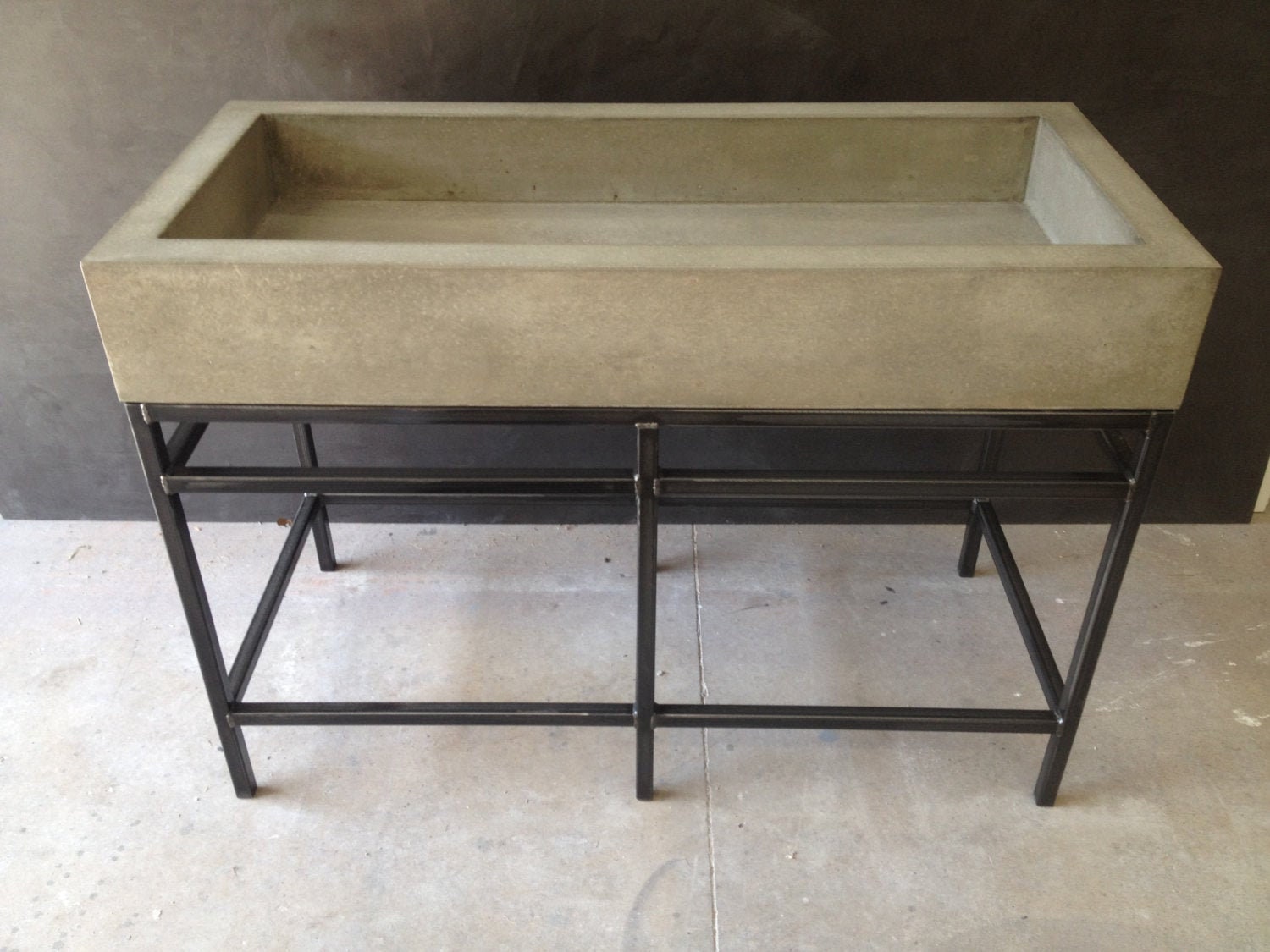 Farmhouse Trough Bathroom Sink – Rispa