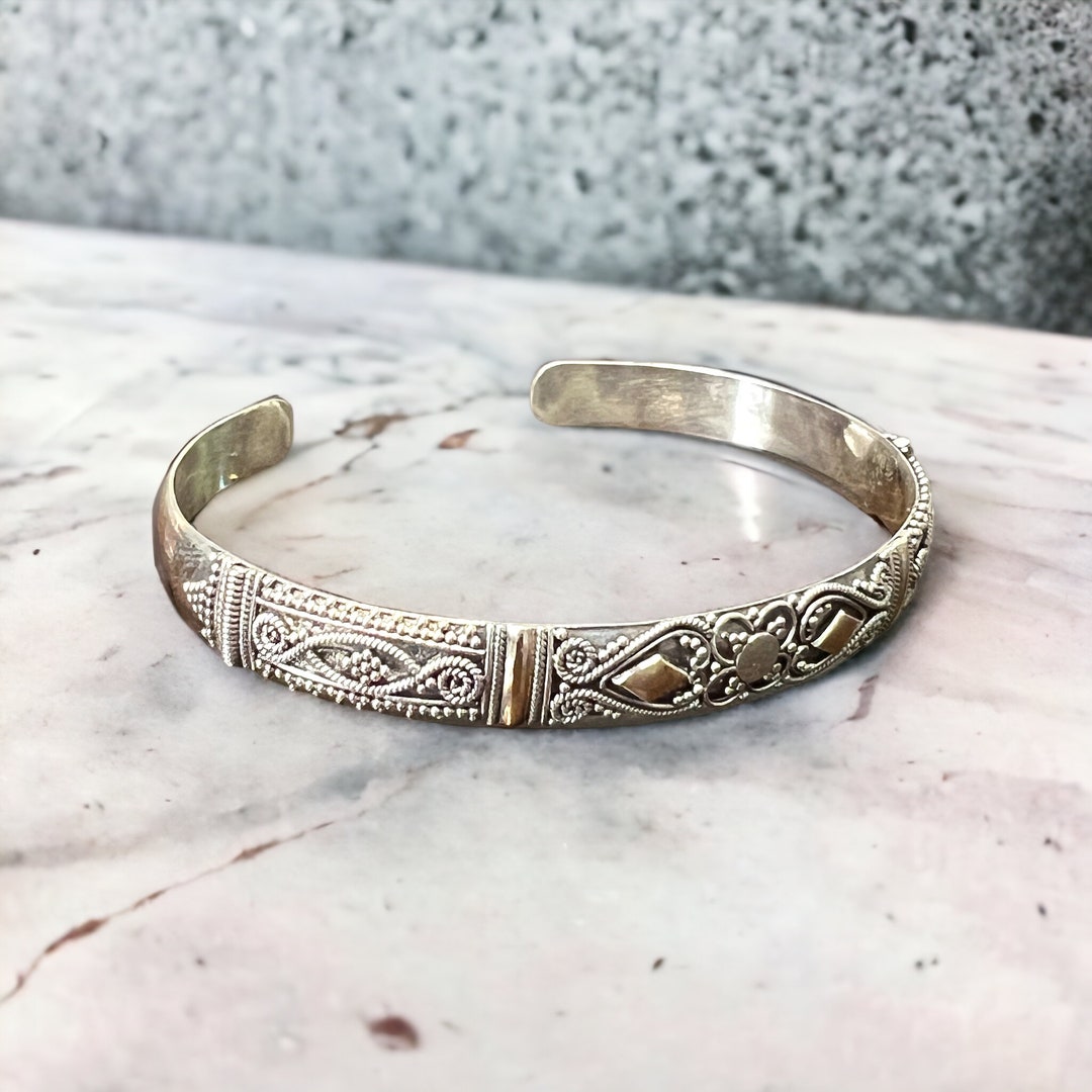 BALI DESIGN CUFF, Balinese Cuff, Solid Silver Bracelet, Bali Cuff Bracelet, Traditional Sterling ...