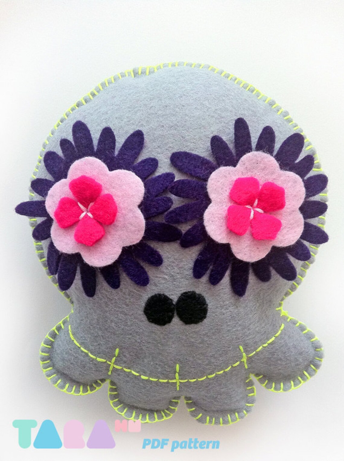 DIY Skull Pattern Dia De Los Muertos. Felt or Fabric Sugar Skull ...