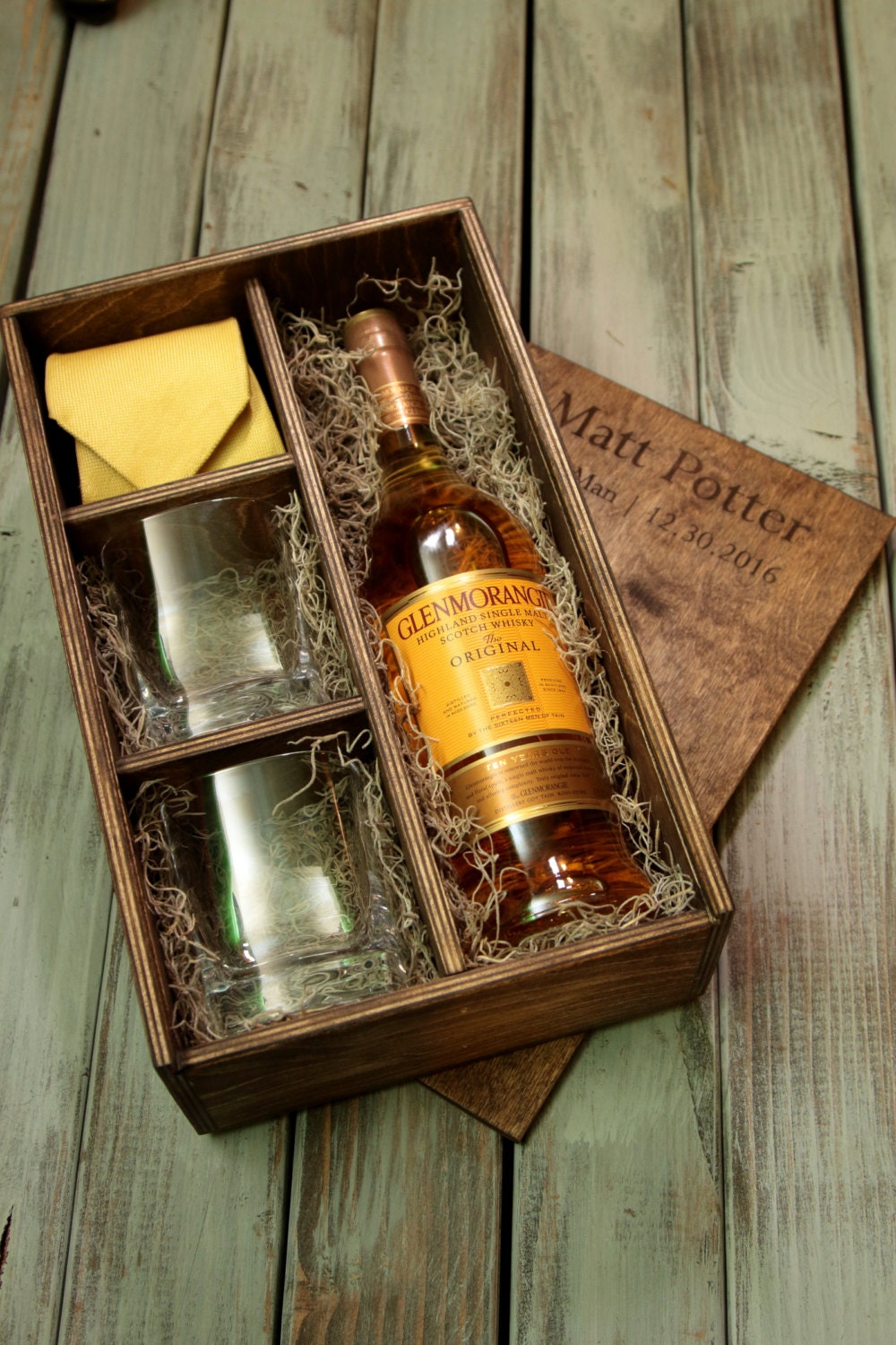 Custom set of 100 - Laser Engraved Whiskey Box with area for 2 glasses