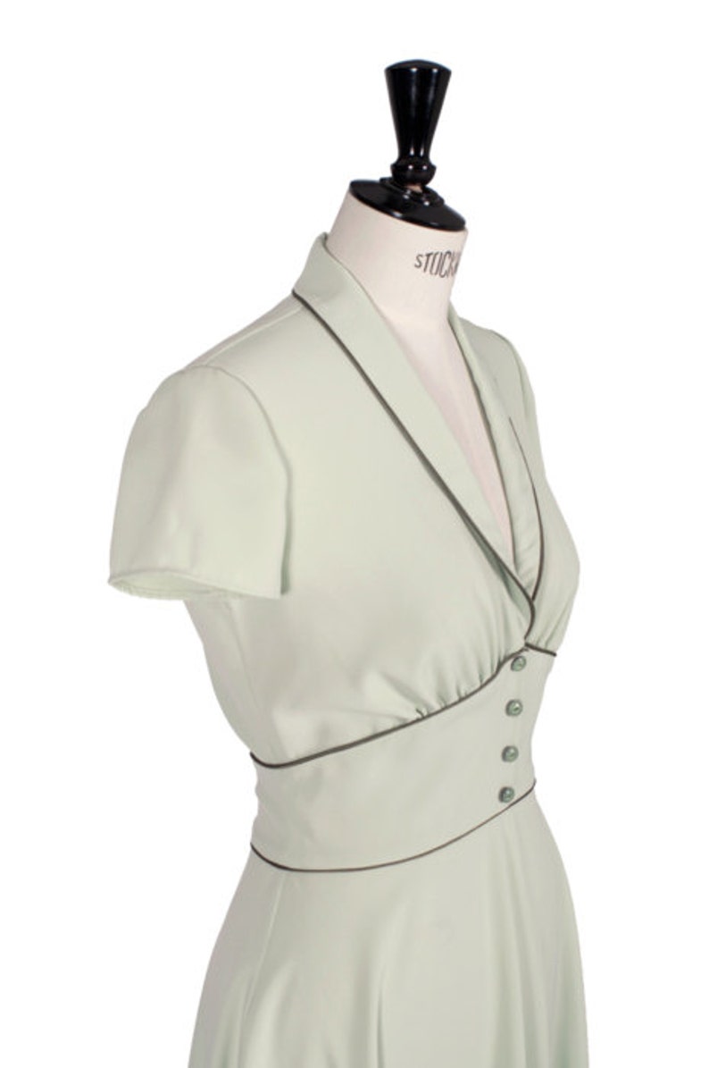 1950's Style Dress/ Pale Green Tea Dress - Etsy
