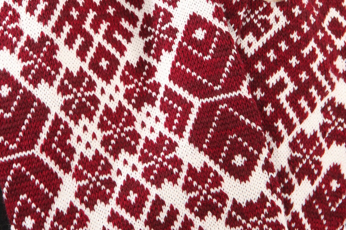 Red White Unisex Circle Scarf Loop Scarf With Latvian - Etsy