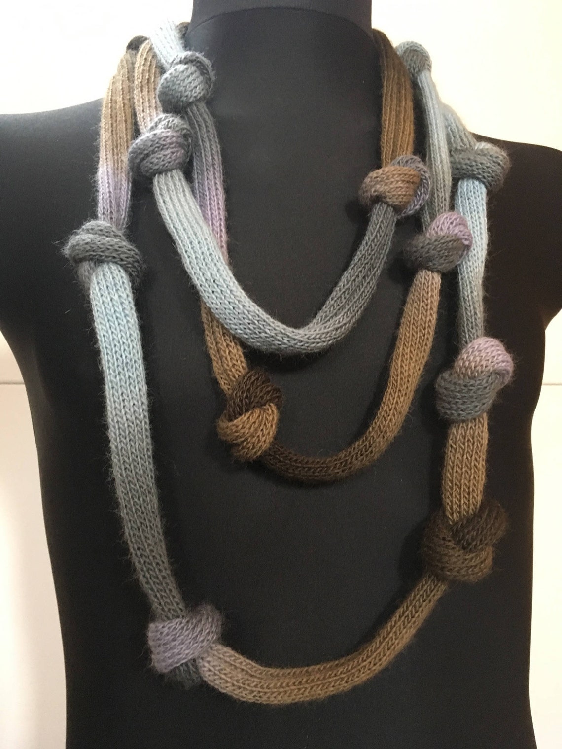 Knitted Necklace With Knots Handmade Collar From Wool - Etsy