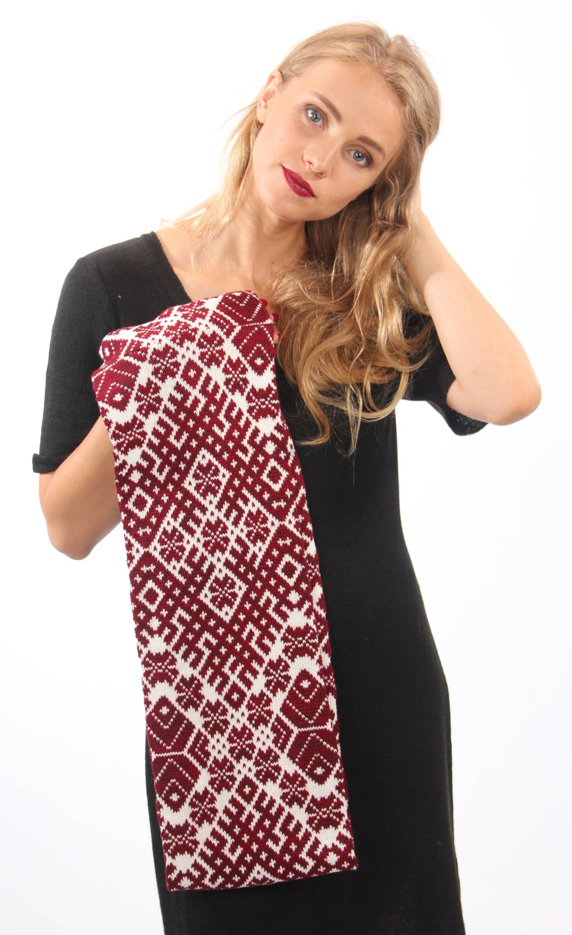 Red White Unisex Circle Scarf Loop Scarf With Latvian - Etsy