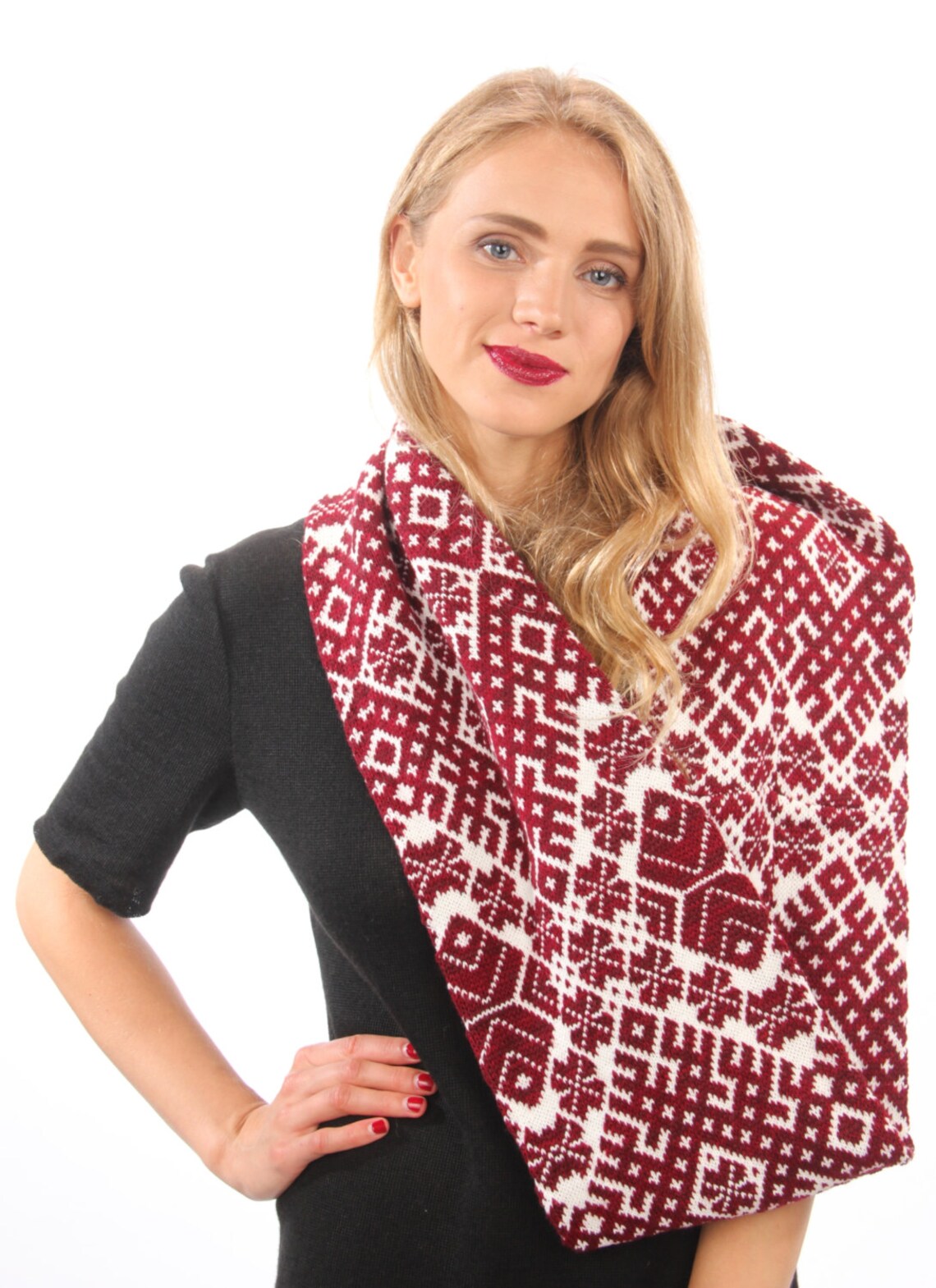 Red White Unisex Circle Scarf Loop Scarf With Latvian - Etsy