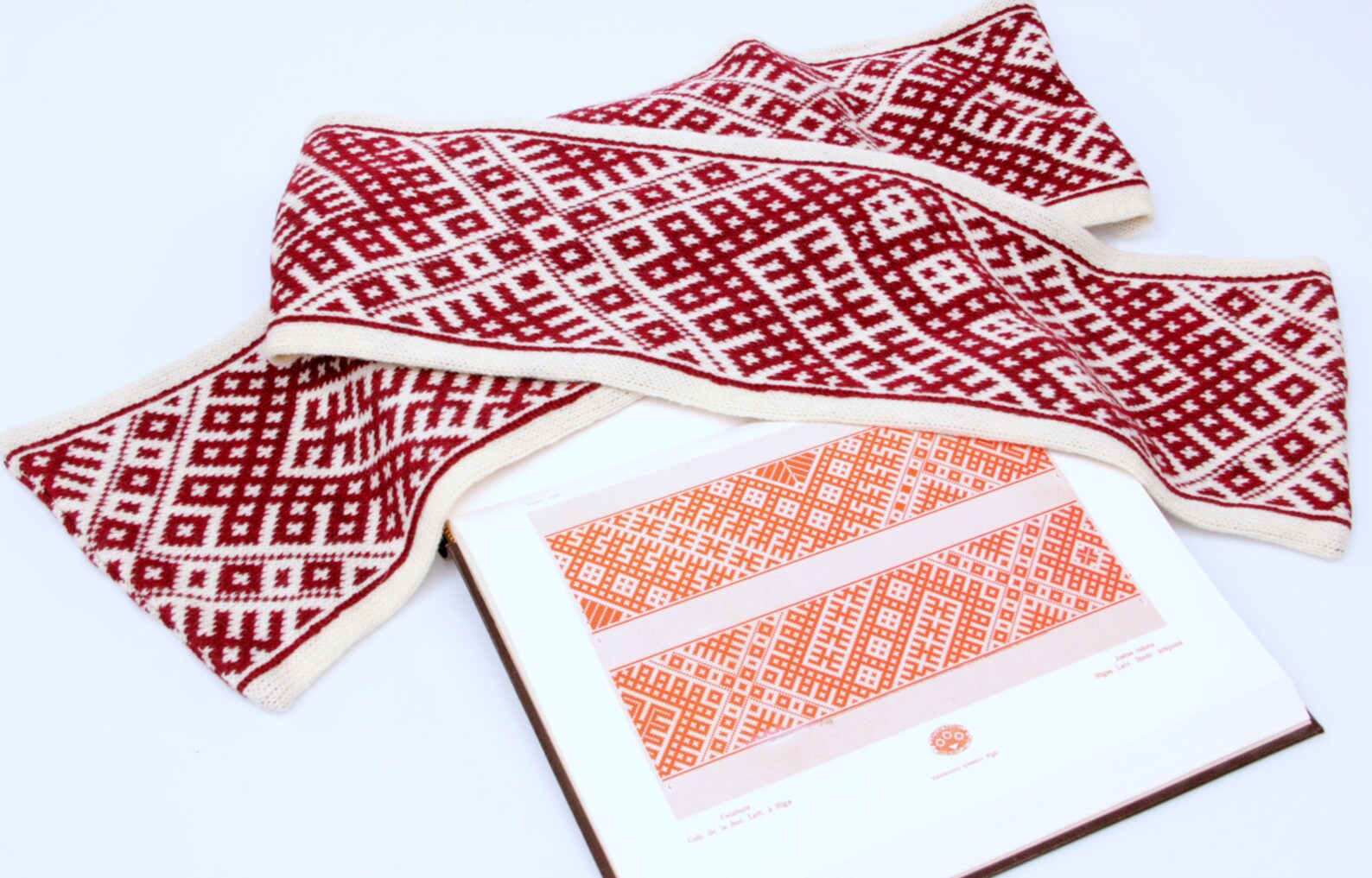 Knitted Scarf Latvian Folk Symbols, Lielvardes Belt Traditional Latvian ...