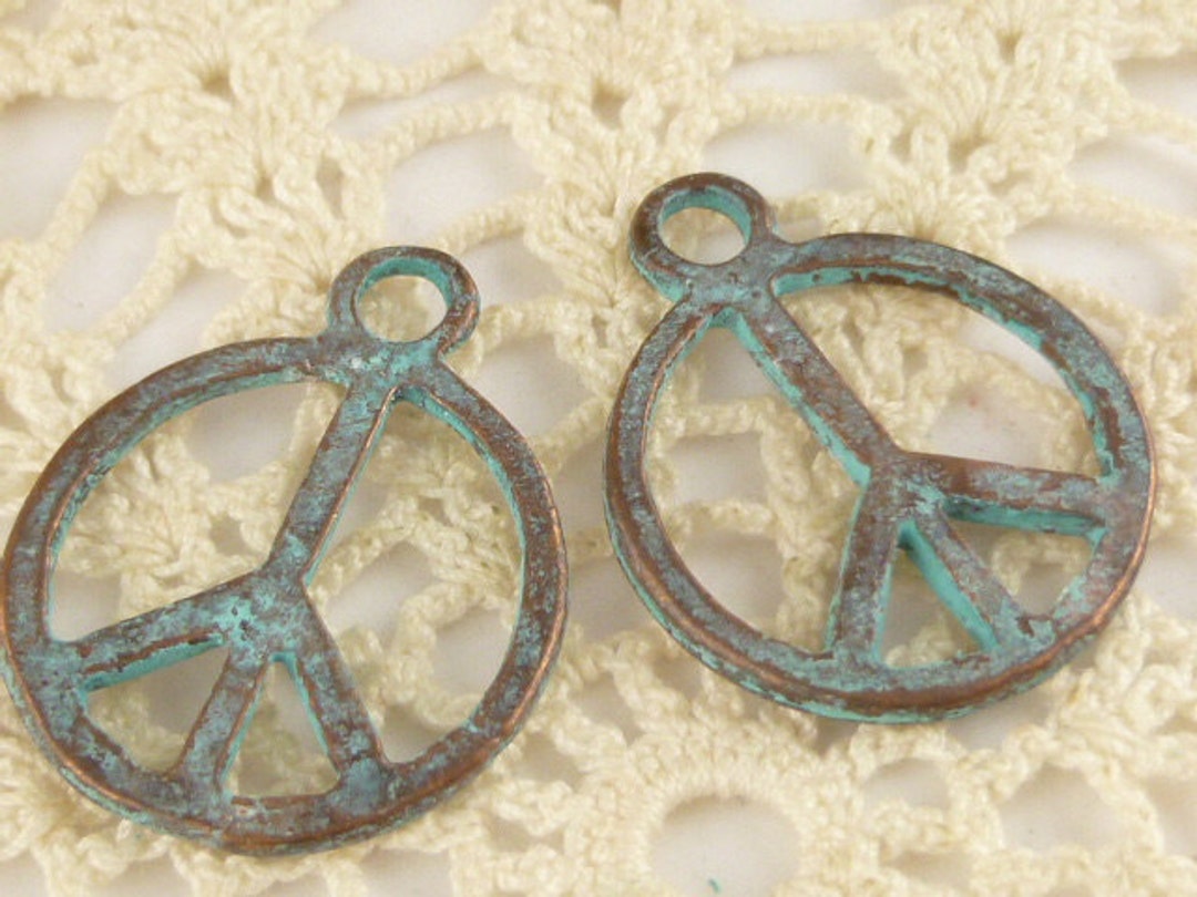 Patina Peace Sign Charm Simple, Rustic, Mykonos Casting (4) - X0387 ...