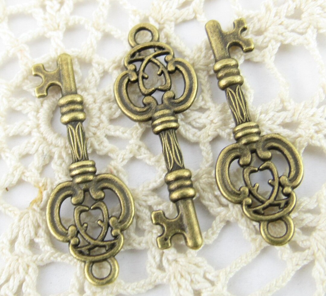 Filigree, Vintage Look, Small Skeleton Key Charm, Bronze 6 A44 - Etsy