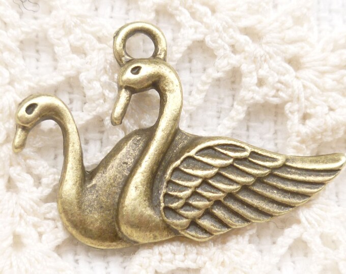 Antiqued Bronze Swan Charms, Pair of Swans Charms (4) - A61 - Etsy