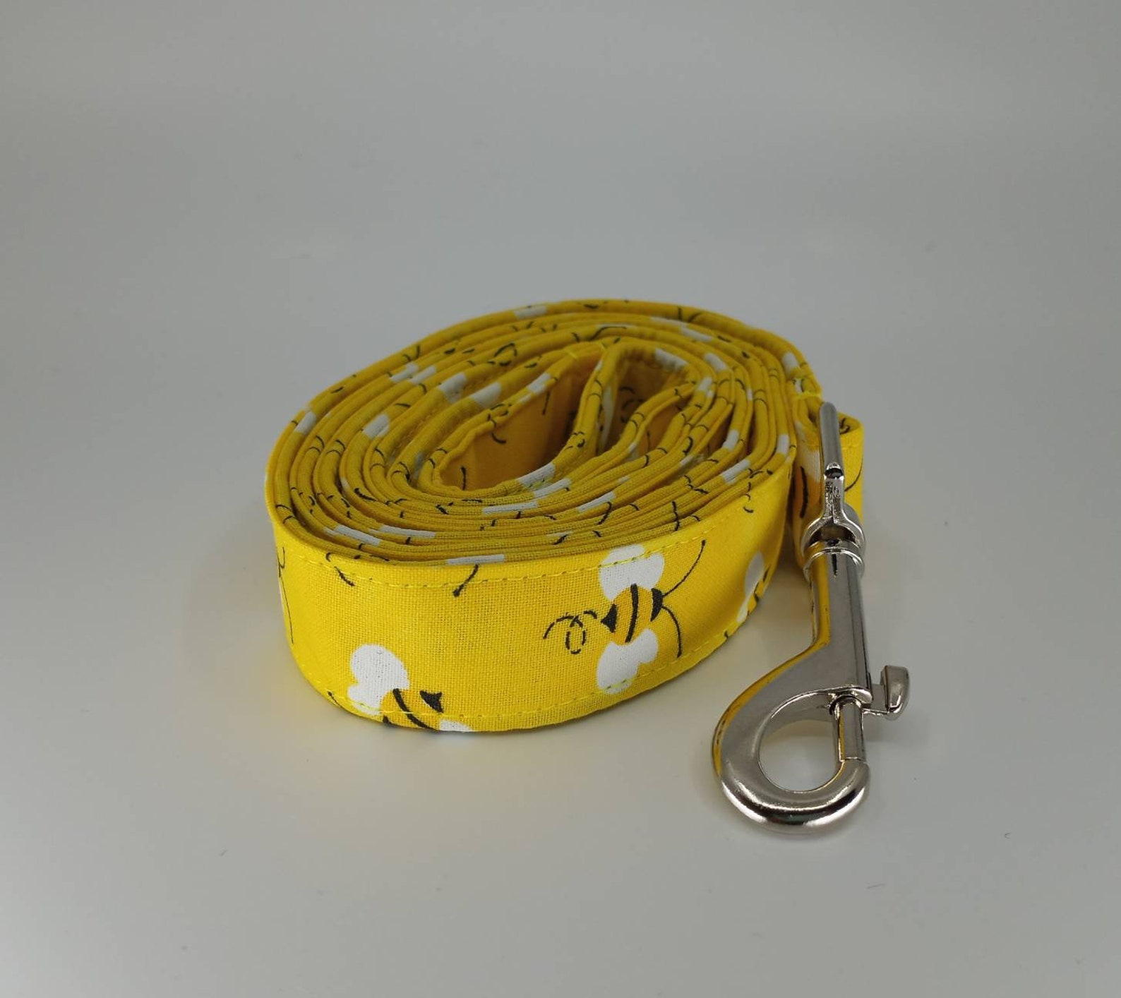 Dog Leash Yellow Bumble Bee Swivel Hook Pet Lead | Etsy