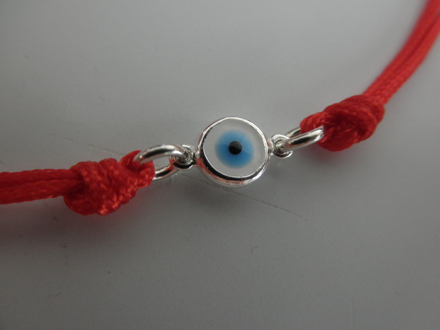 Evil Eye Bracelet on a Red String - Etsy