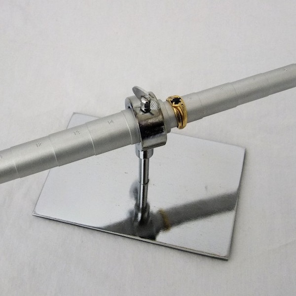 Double Ring Stand - Etsy