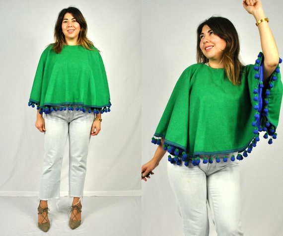 70s Green Cape / Green Poncho / Poncho Cape / Pom Pom… - Gem