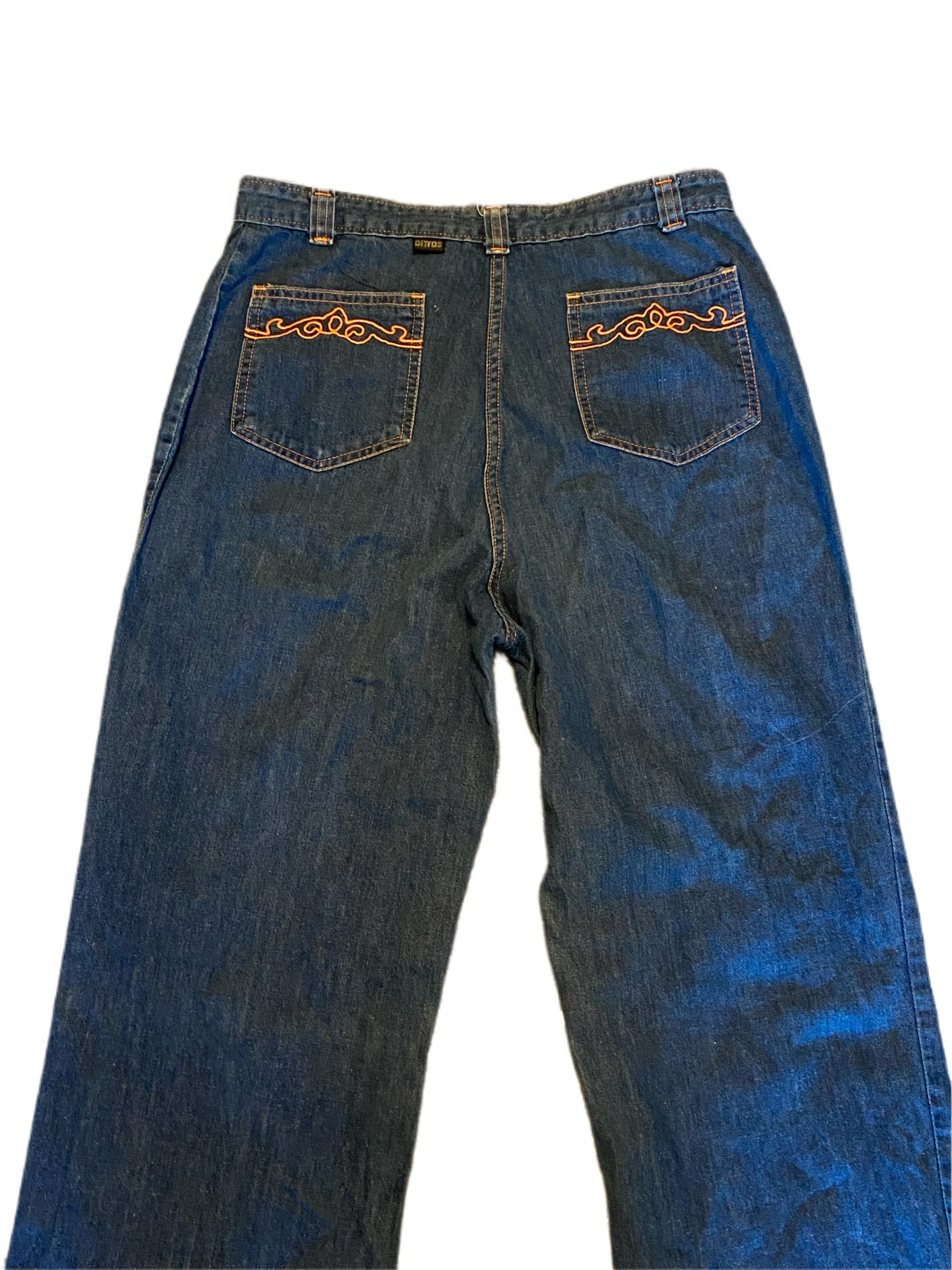 1970s Vintage Dittos High Waisted Jeans With Embroidered 1970s Vintage Dittos High Waisted Jeans With Embroidered