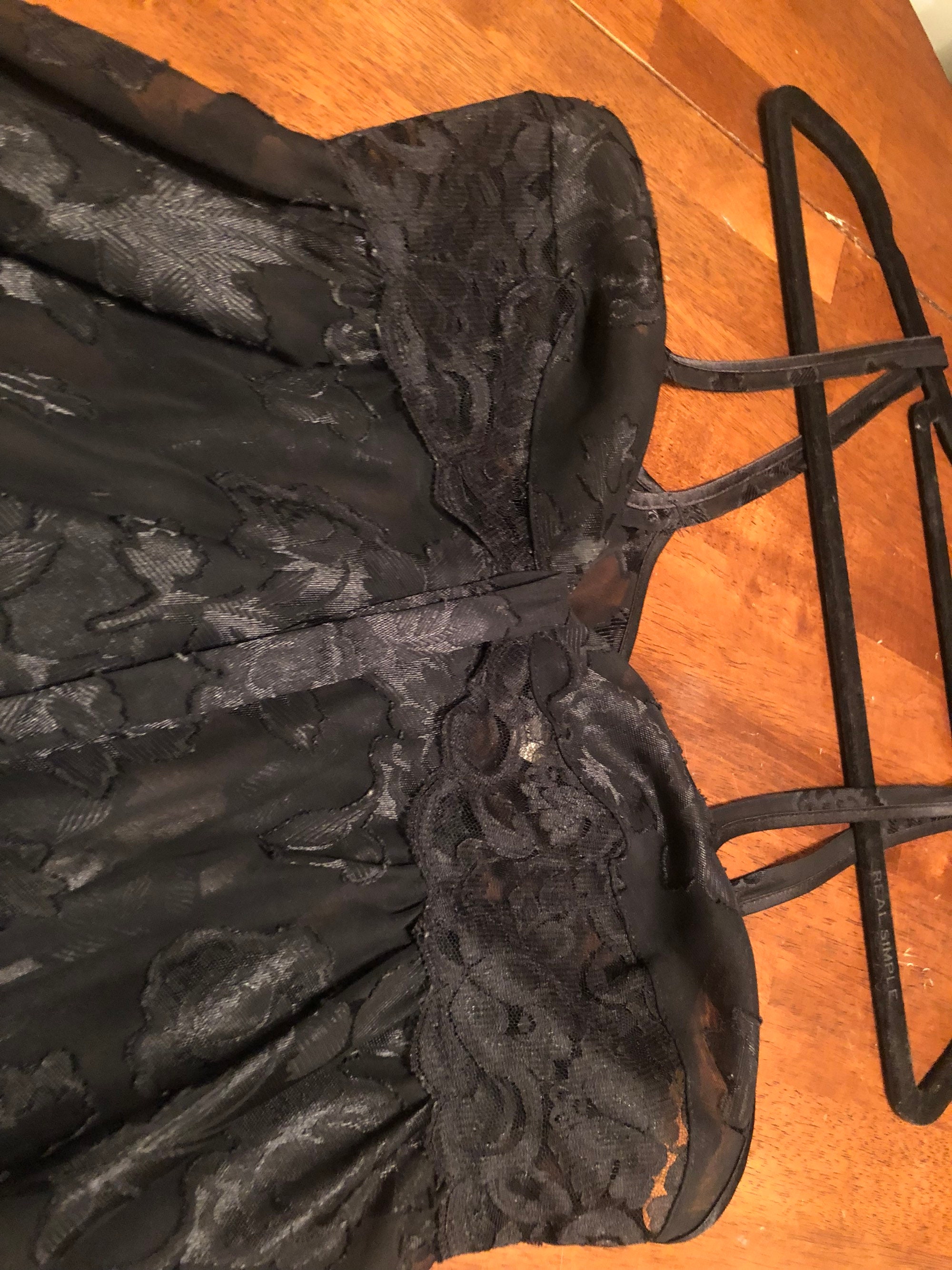 Vintage LA Intimates Black Nightie Size Small. Floral Pattern and Lace ...