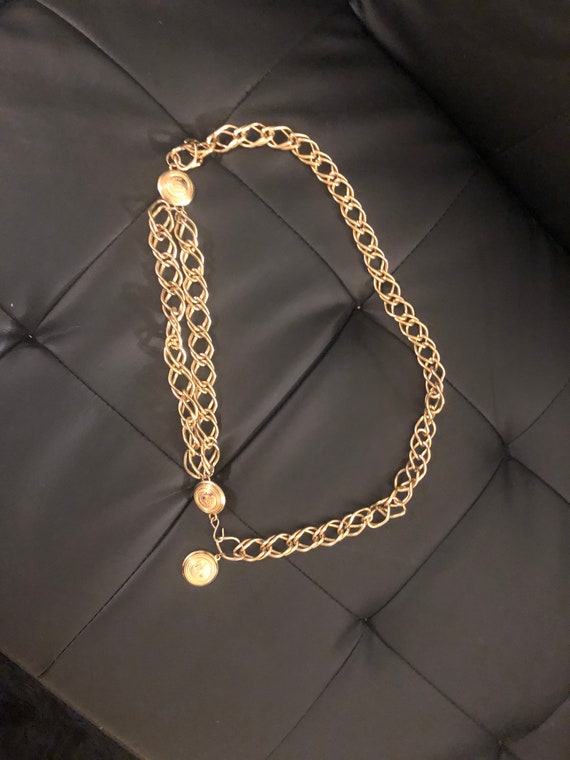 Gold Metal Vintage 1980s Chain Belt or Necklace - Gem