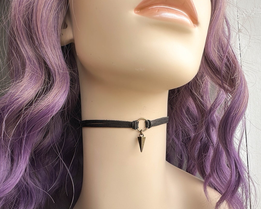 Brass Mini Spike Choker Necklace, Gothic Black Leather O Ring Day ...