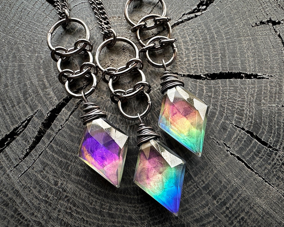 Color Changing Mood Necklace, Mini Quartz Crystal Pendant, Alt Goth ...