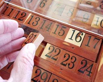 Wooden calendar | Etsy