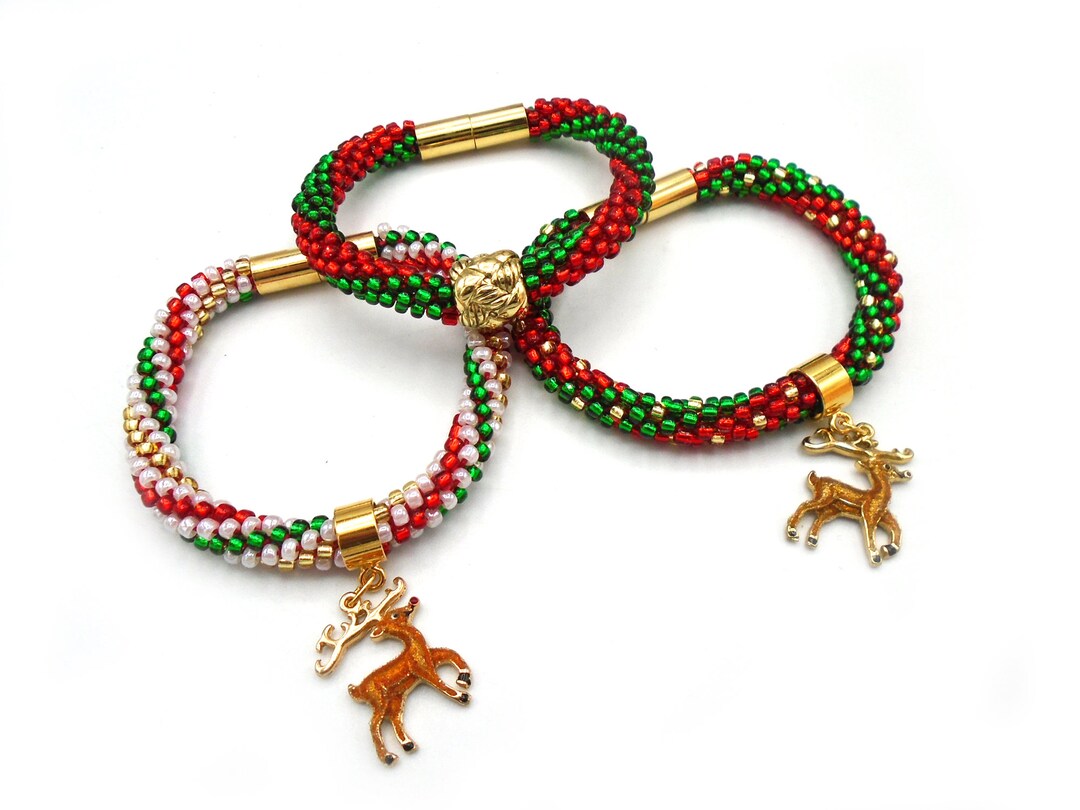 CHRISTMAS SEASON Beaded Kumihimo Bracelets Christmas Beaded Bracelets ...