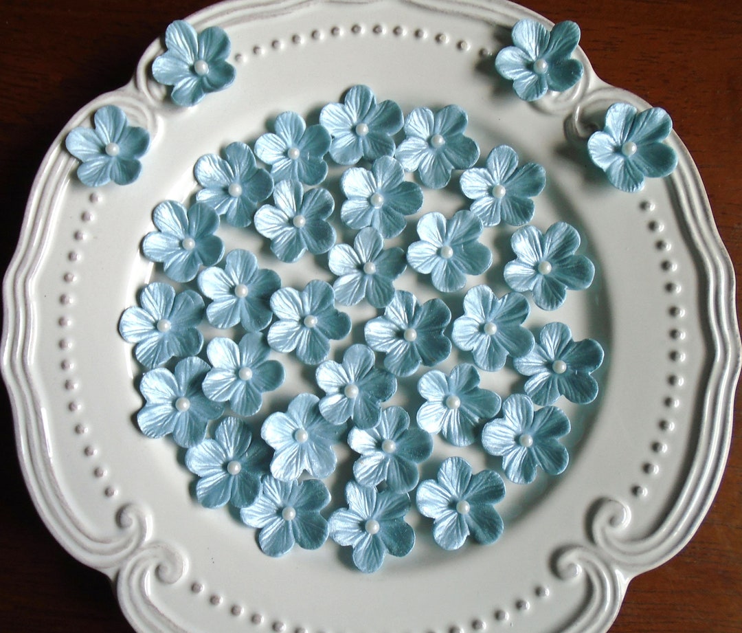 PEARLY ICE BLUE Gum Paste Blossoms With White Pearl Ice Blue - Etsy