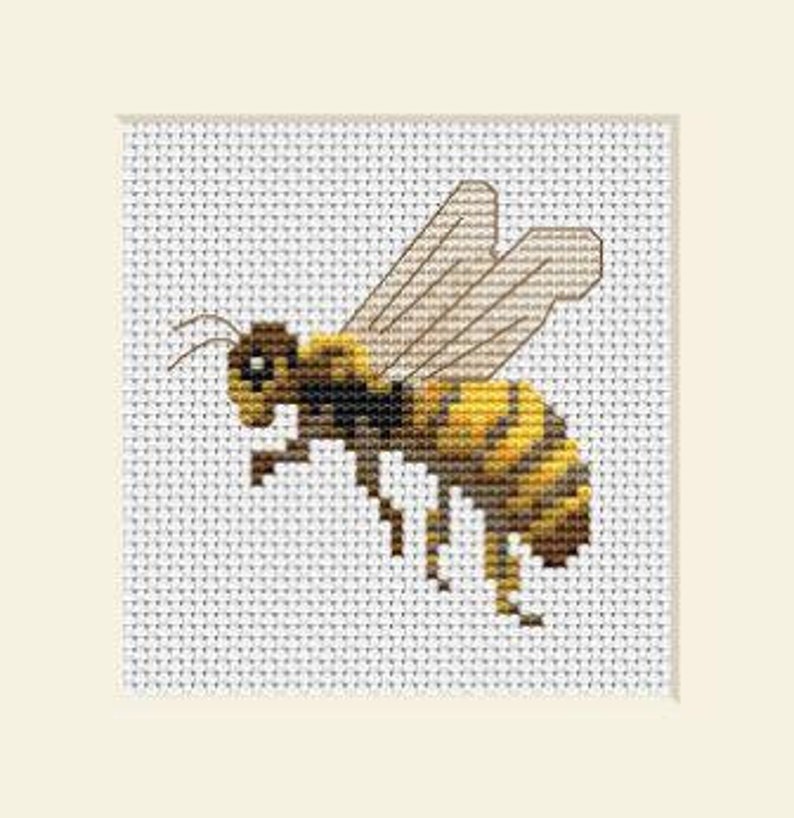 Honey Bee Counted Cross Stitch Chart Design Size 6.89 X - Etsy