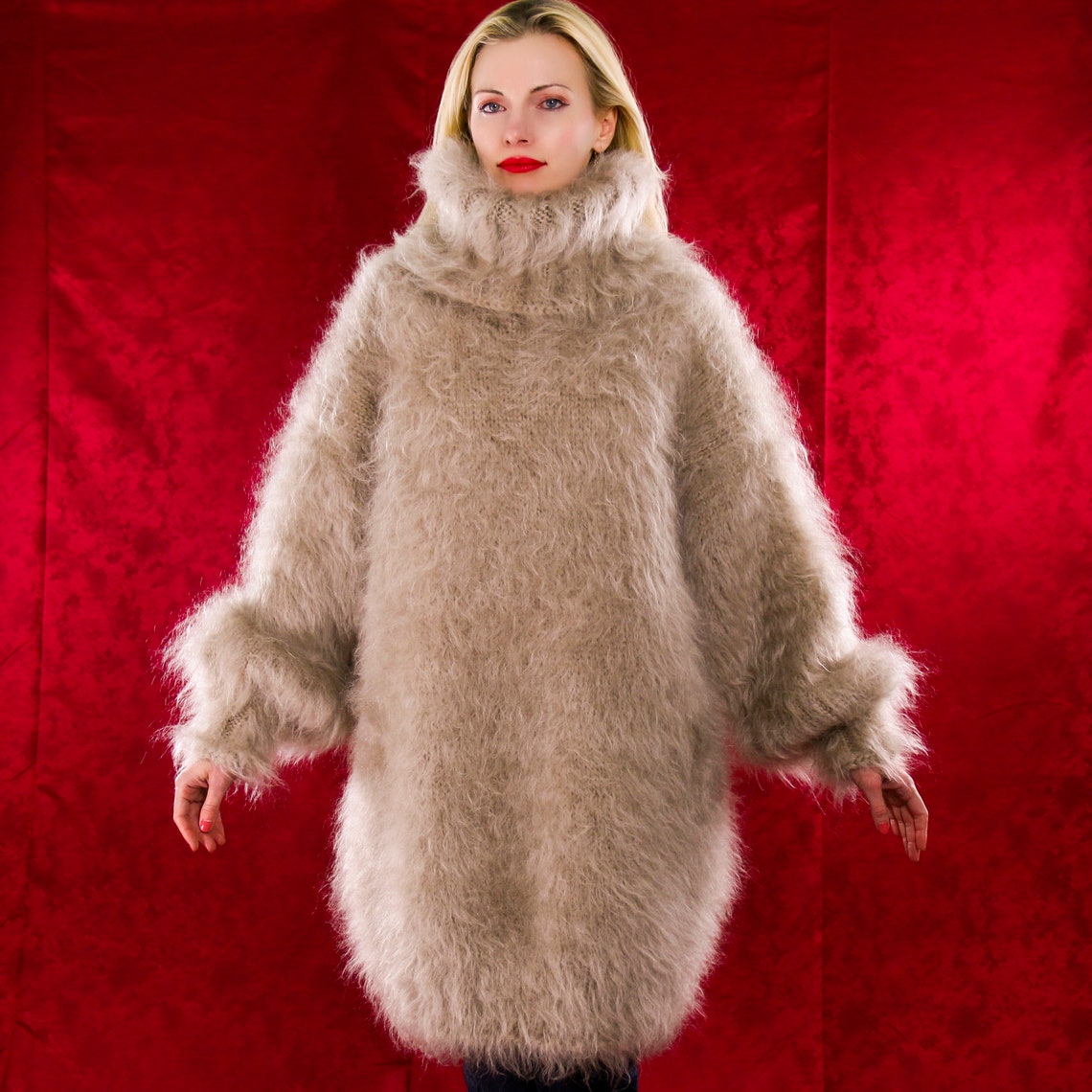 Dicker Fuzzy Long Mohair Sweater Handgestrickter Rollkragenpullover von ...