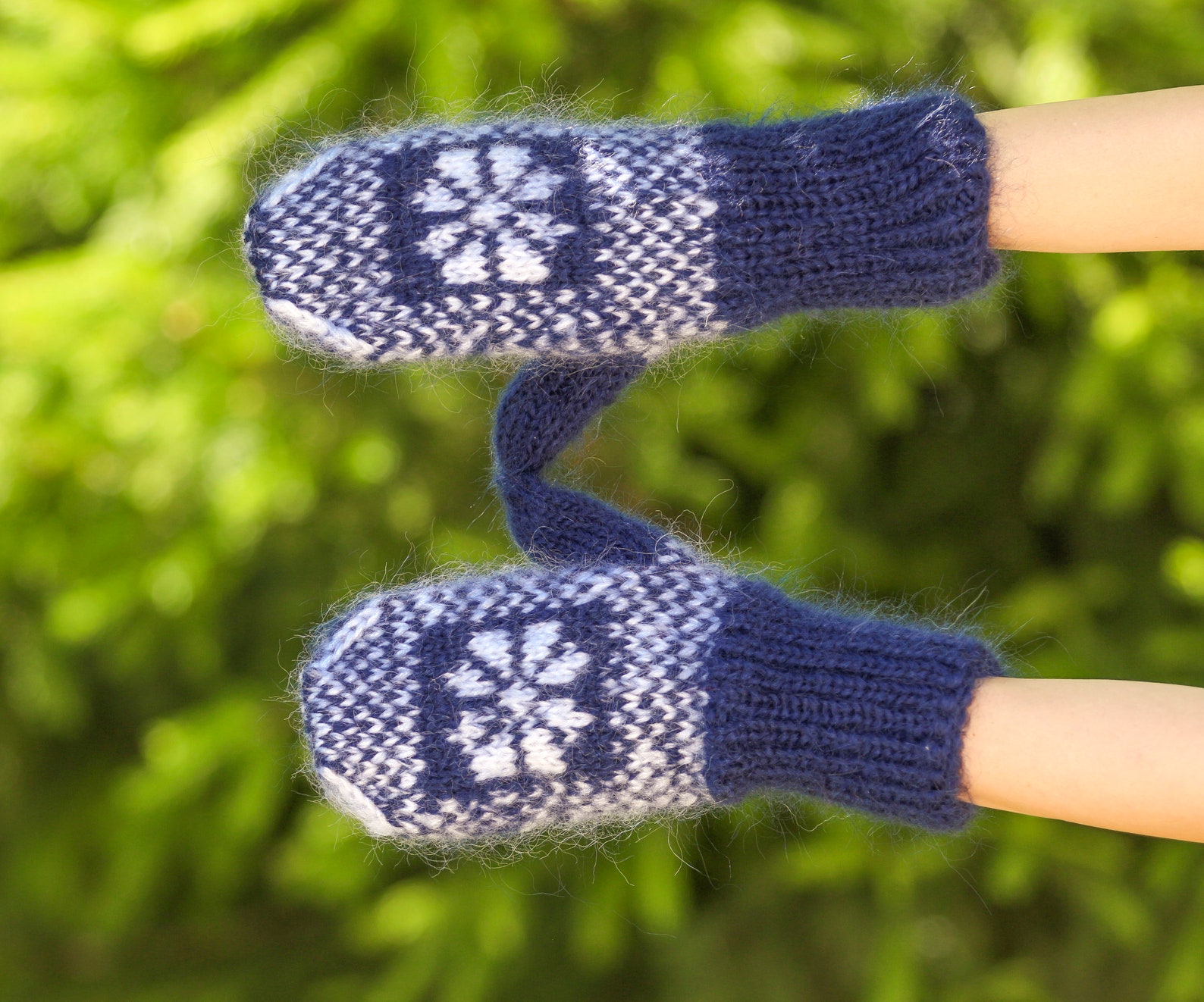 Icelandic mohair mittens Nordic leg warmers hand knitted | Etsy
