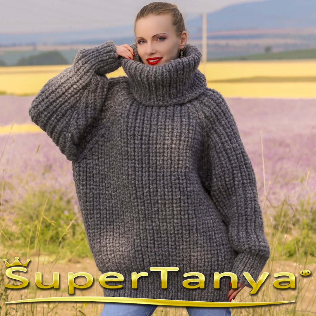 Handmade Gray Bulky Wool Sweater in Dark Gray, Ribbed Soft Warm ...