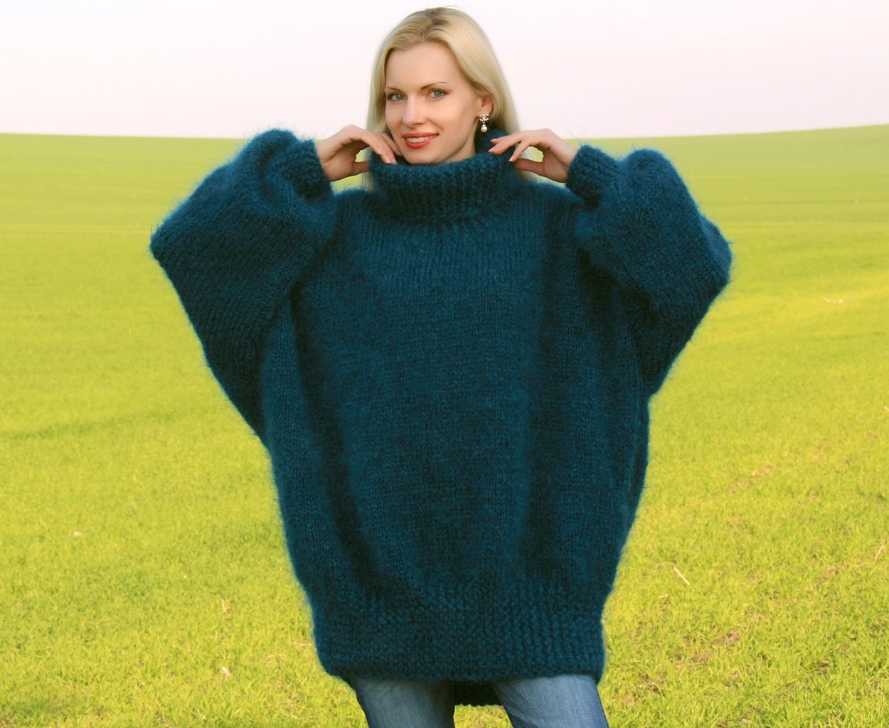 Dicker Fuzzy Long Mohair Sweater Handgestrickter Rollkragenpullover von ...