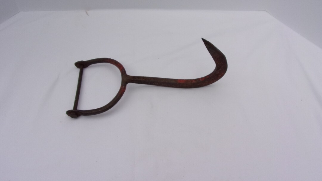 Hay Hook Vintage Farm Tool Metal Wall Decor Man Cave Rusty Retro ...