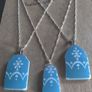 Vintage Pyrex Bowl, Recycled Broken Dish, Broken China Jewelry Pendant ...