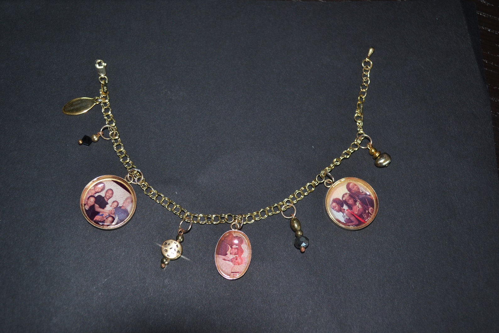 Gold Charm Bracelet, 14k Gold Bracelet, 14k Gold Bezel, Gold Pendant ...