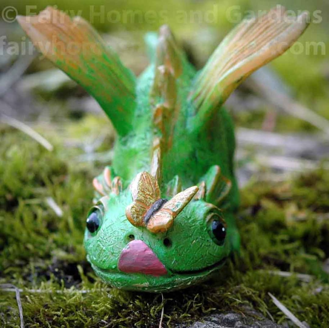 Miniature Dragon Figurine With Tasty Butterfly - Dragon Collectible ...