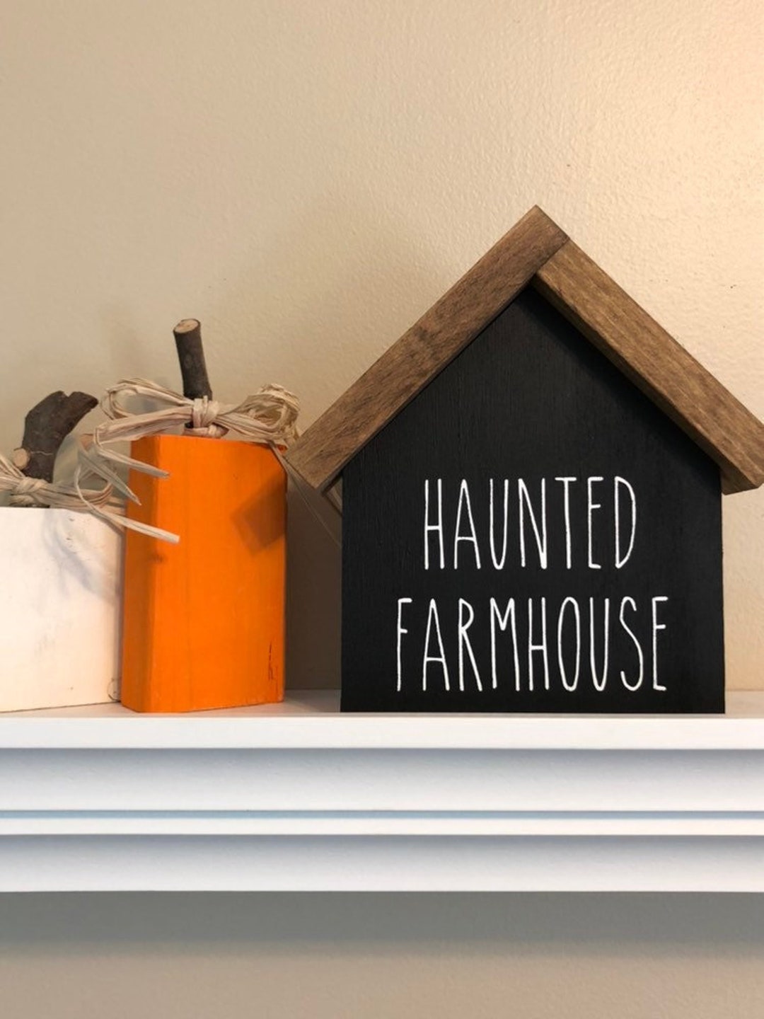 Haunted Farmhouse Sign House Shaped Wood Sign for Halloween - Etsy