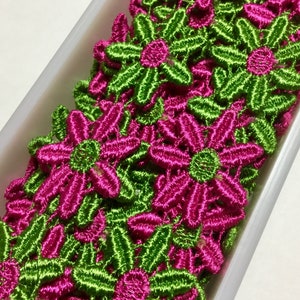 5-15 Yds Daisy Chain Trim, 7/8 Pink Retro Mod Flower Power, Floral ...