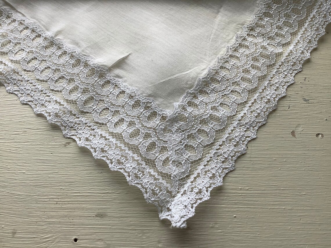 Lace Edge Handkerchief Vintage 12 Hanky - Etsy