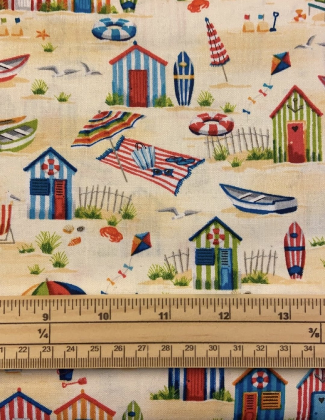 Fat Quarter Besides the Sea Beach Huts Scene 100% Cotton Quilting ...