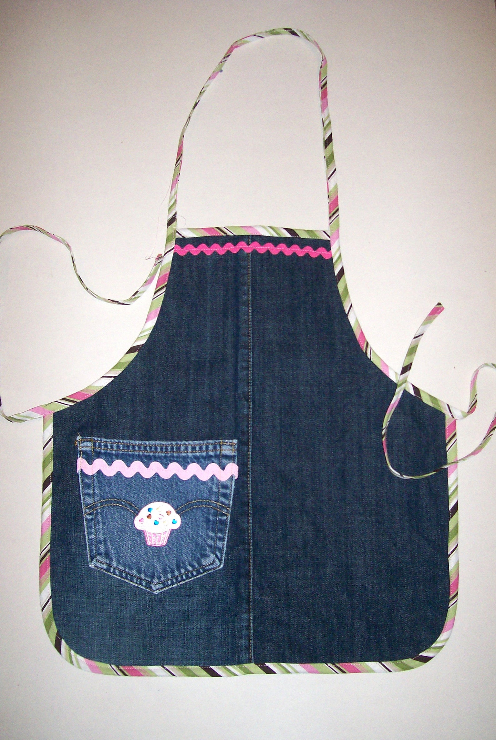 Denim Kids Aprons Size Medium Recycled Denim Play Aprons Fit - Etsy